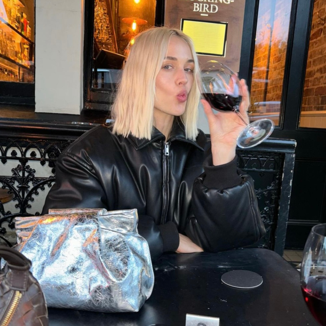 Meet Designer & Model Laura de Wit – Tully Lou